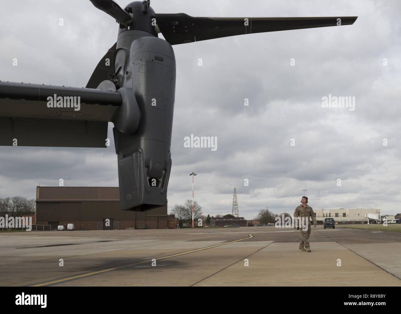 Staff Sgt. Justin O’Brien, 7th Special Operations Squadron special ...
