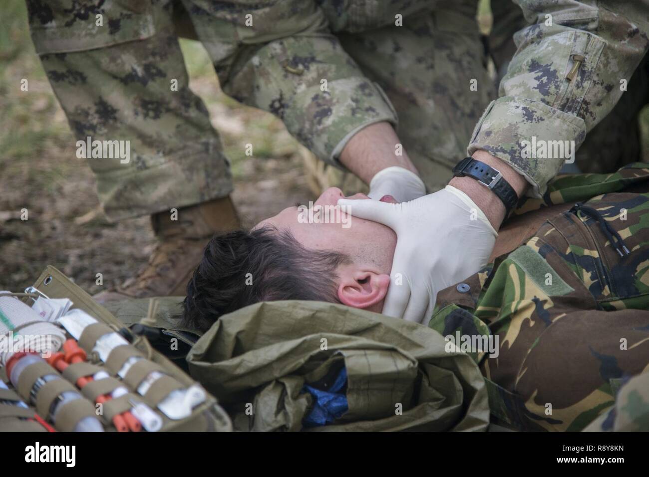 Special operations combat medic hi-res stock photography and images - Alamy