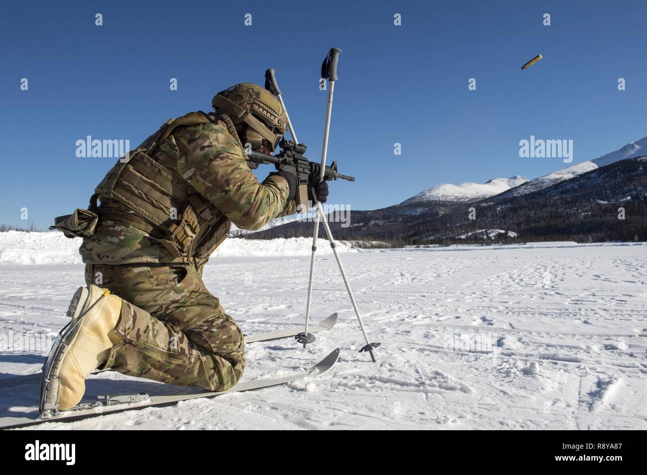 Tactical ski hi-res stock photography and images - Alamy