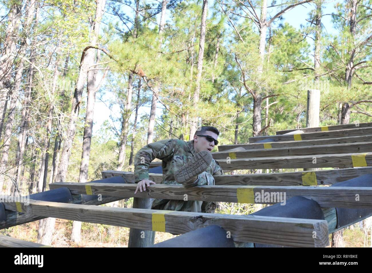 Spc weaver hi-res stock photography and images - Alamy