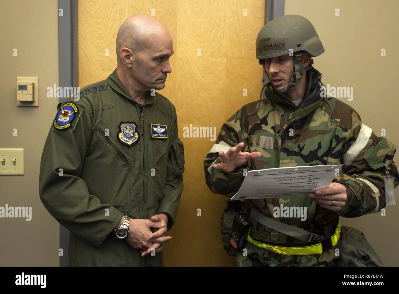 305th air mobility wing hi-res stock photography and images - Alamy