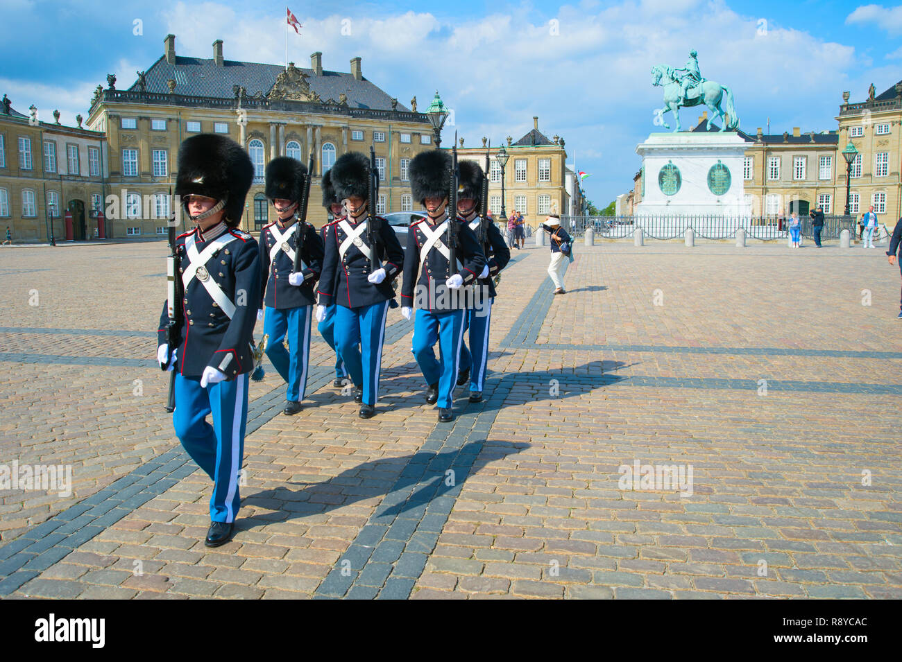 Danish royal guard hi-res stock photography and images - Alamy