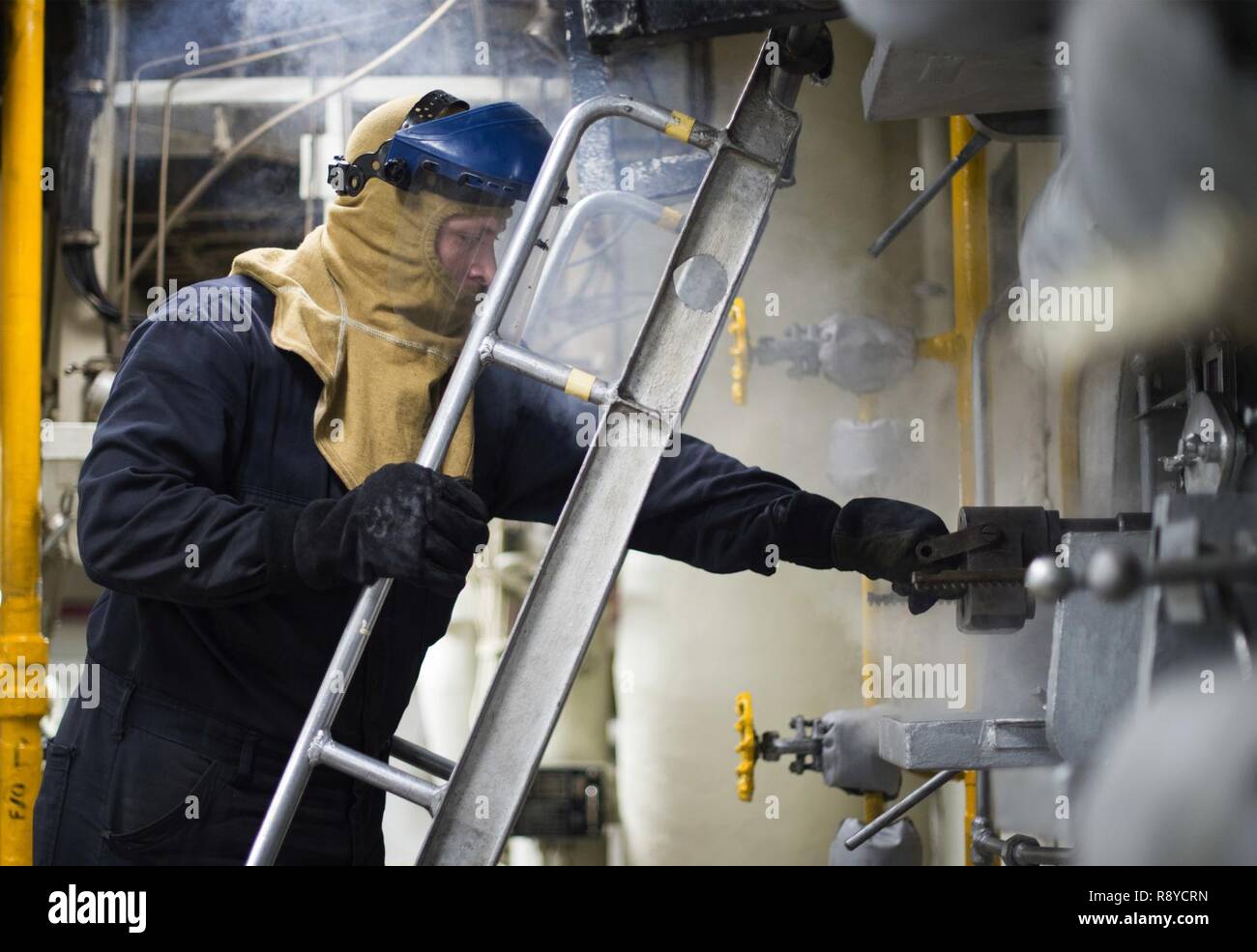 PHILIPPINE SEA (March 12, 2017) Gas Turbine System Technician ...