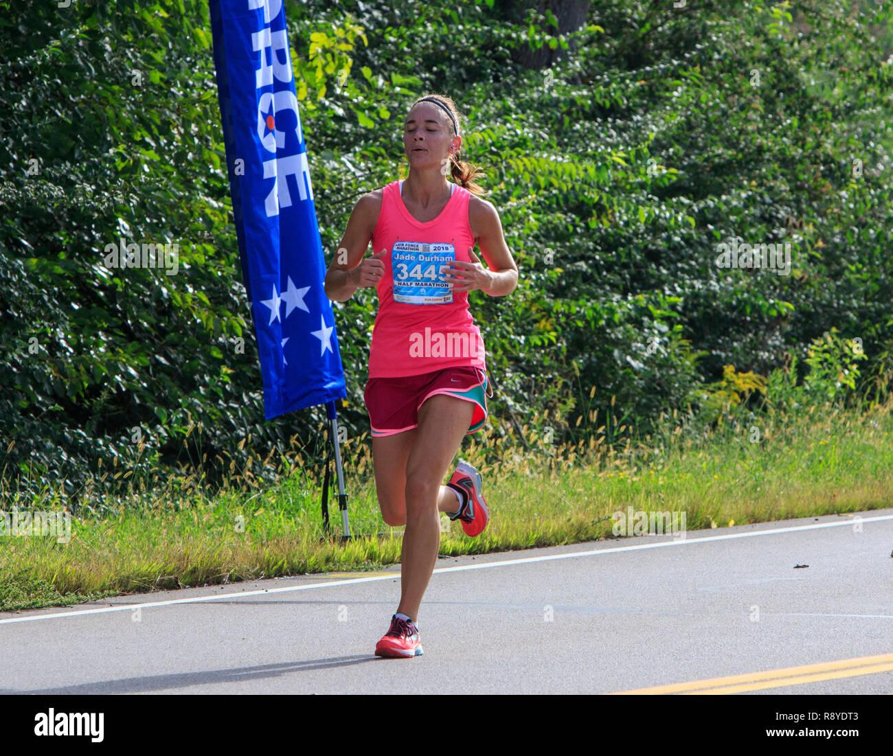 Woman runner marathon hi-res stock photography and images - Alamy