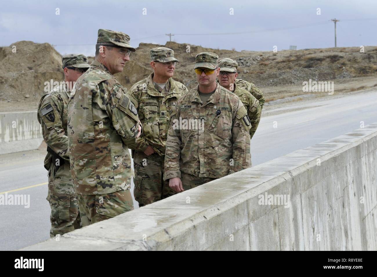 Afghanistan military perimeter hi-res stock photography and images - Alamy