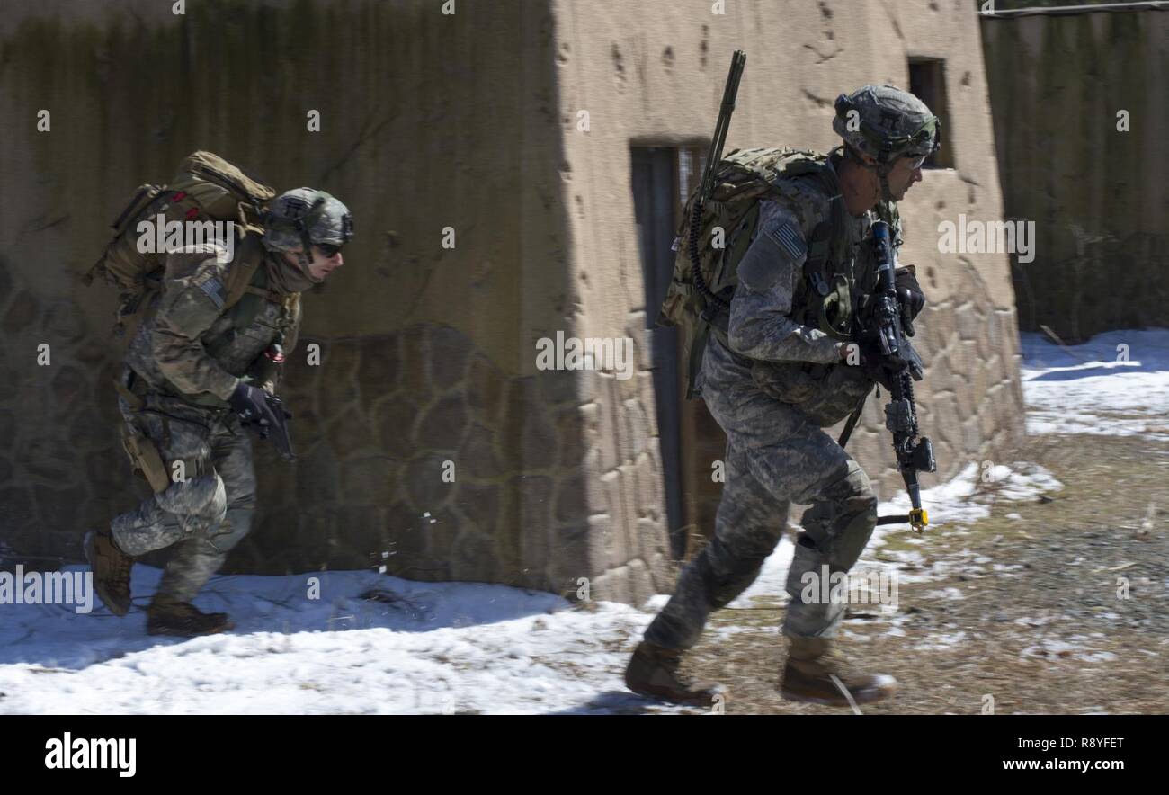 506th infantry regiment hi-res stock photography and images - Alamy