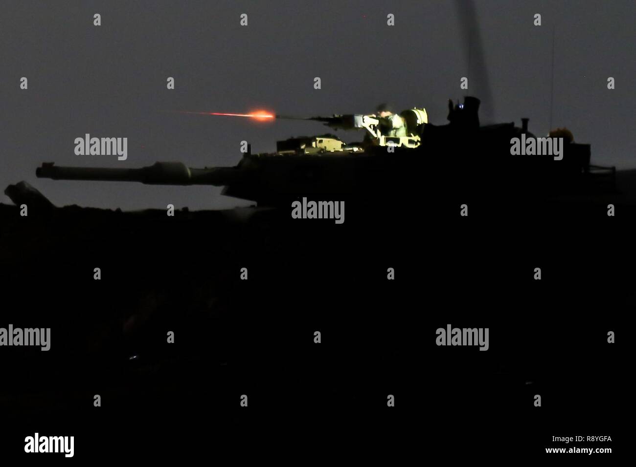 M1 abrams tank hi-res stock photography and images - Alamy
