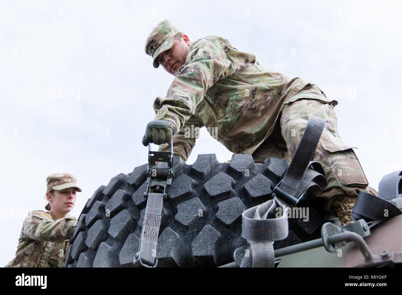 1120 load handling system hi-res stock photography and images - Alamy