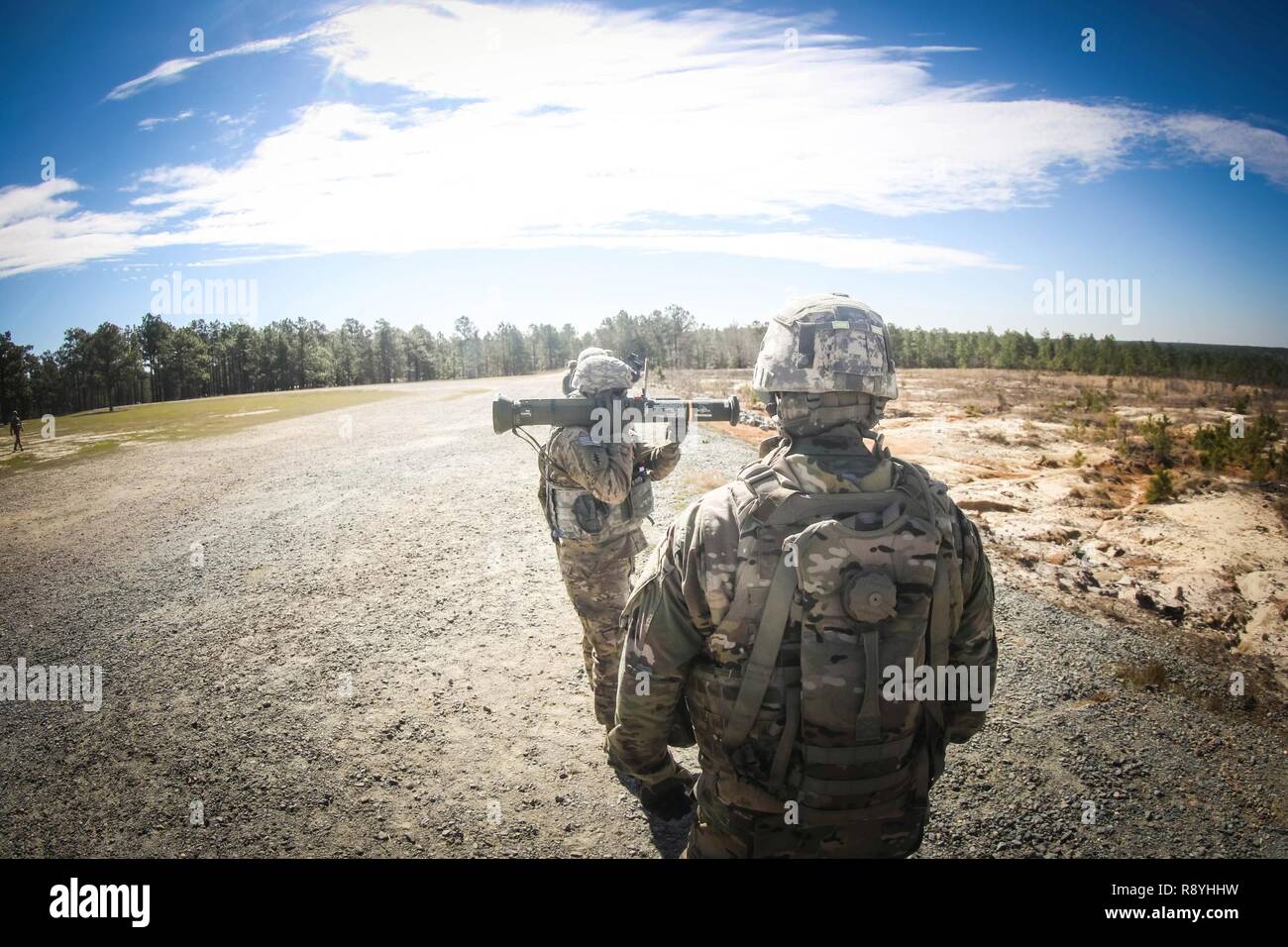 At4 rocket launcher hi-res stock photography and images - Alamy