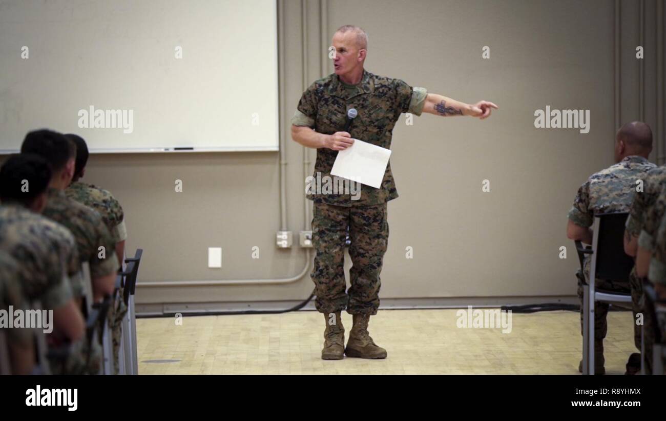 Sgt maj kasal hi-res stock photography and images - Alamy