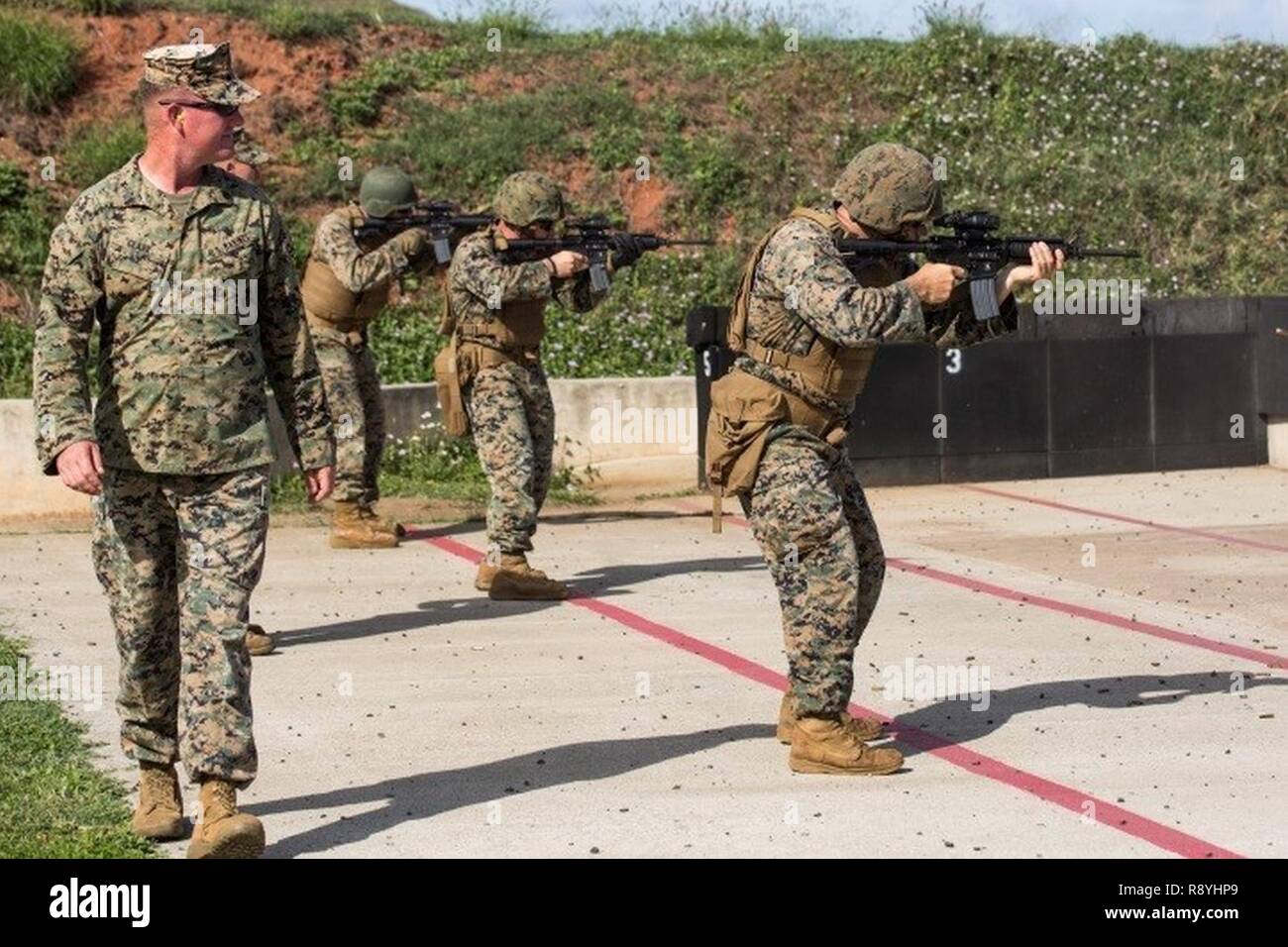 MARINE CORPS BASE HAWAII – Staff Sgt. Stuart Clark, a training staff ...
