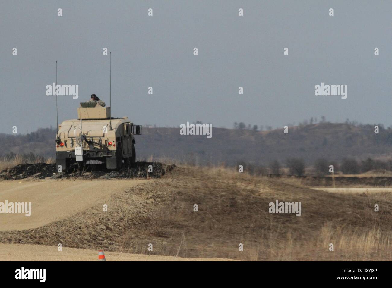 U.S. Army Reserve Soldiers with the 416th and 412th Theater Engineer ...