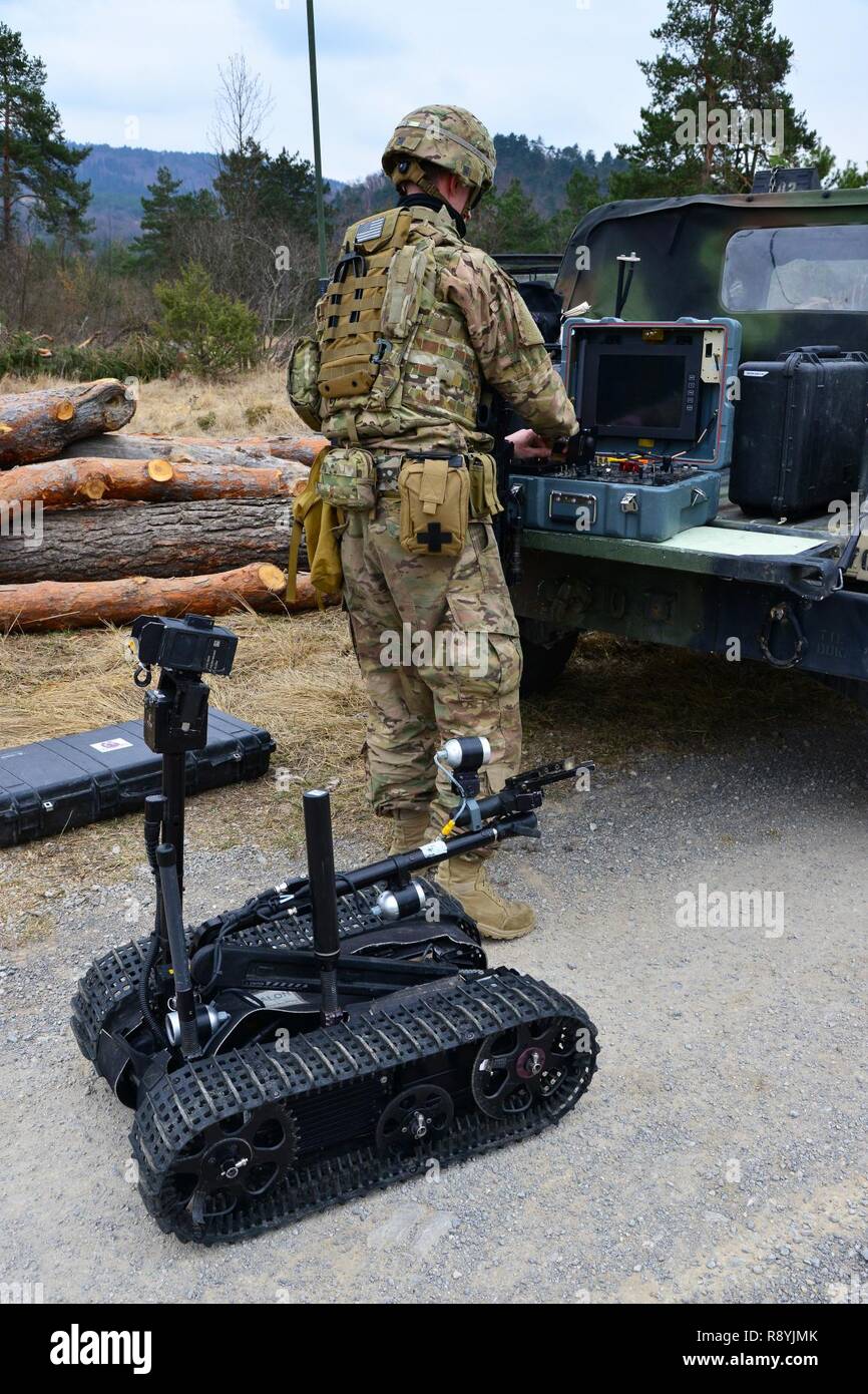 U.S. Army soldiers, assigned to the 702nd Ordnance Company EOD, 16th ...
