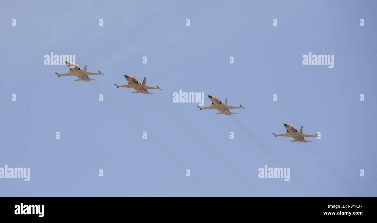 401 squadron hi-res stock photography and images - Alamy