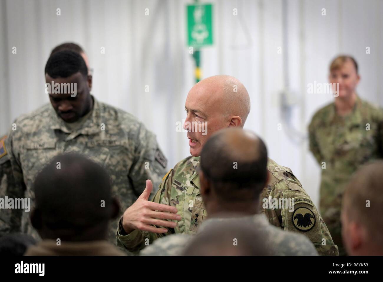 327th military police battalion hi-res stock photography and images - Alamy