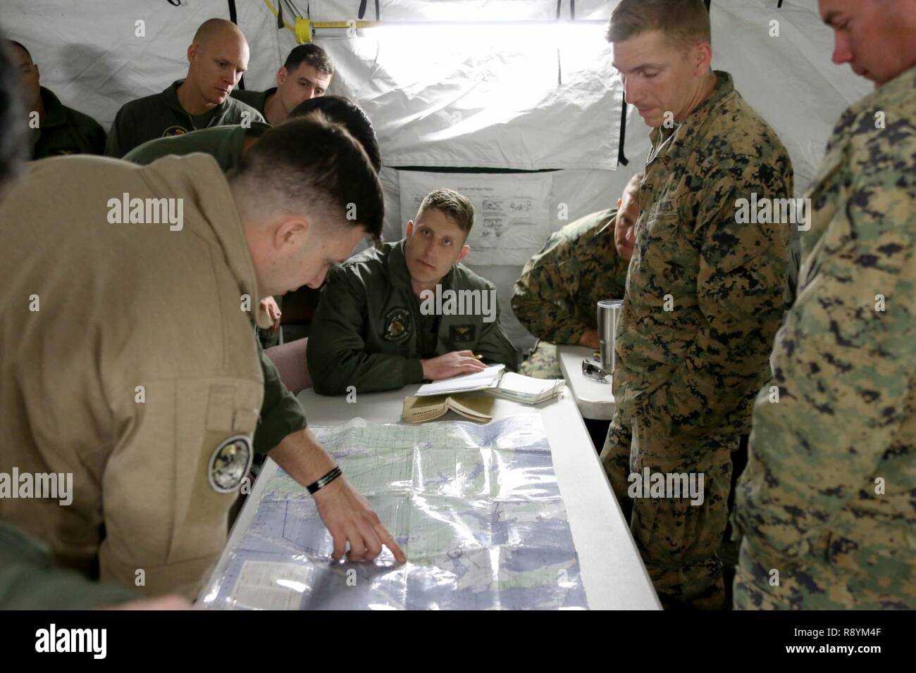 Marine aircraft group 13 squadrons hi-res stock photography and images ...