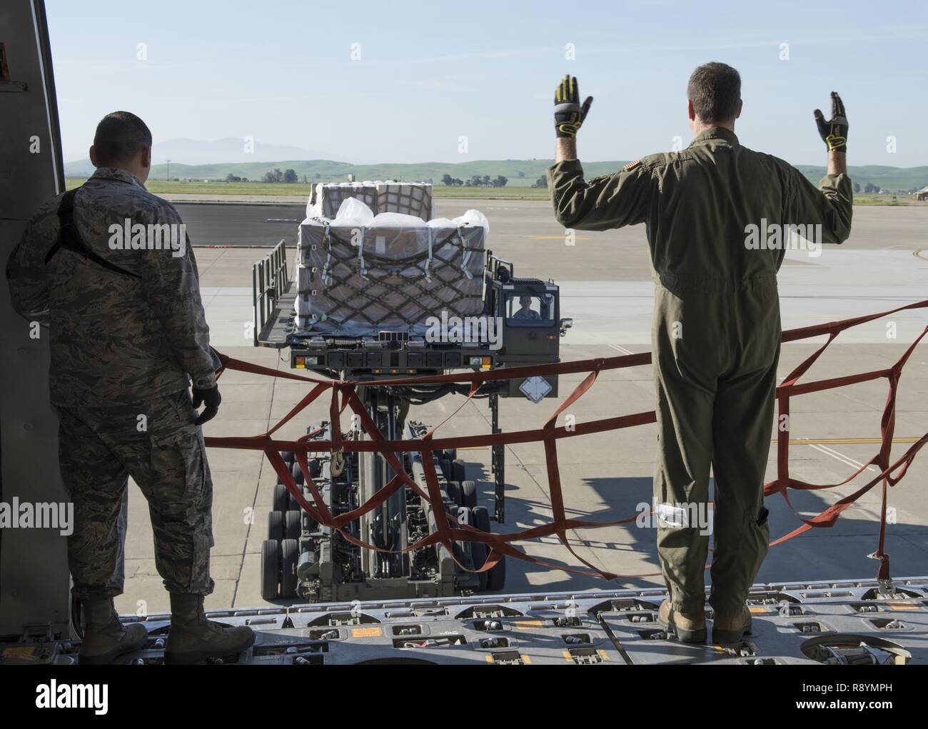 60k tunner loader hi-res stock photography and images - Alamy