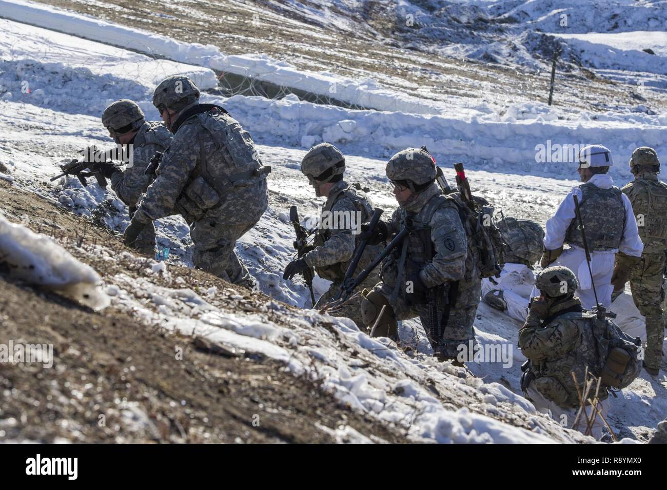 Paratroopers assigned to A Company, 6th Brigade Engineer Battalion, 4th ...