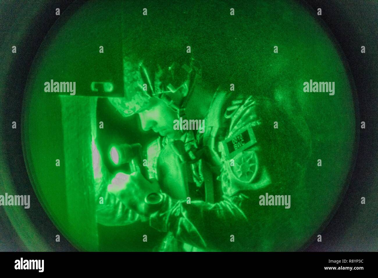 Night land nav hi-res stock photography and images - Alamy