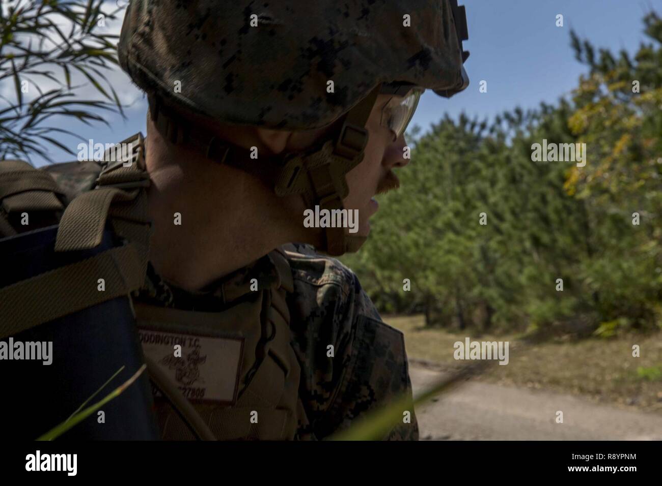 Signals intelligence operator hi-res stock photography and images - Alamy