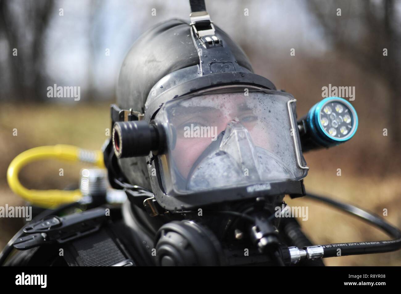 Fire department dive team hi-res stock photography and images - Alamy
