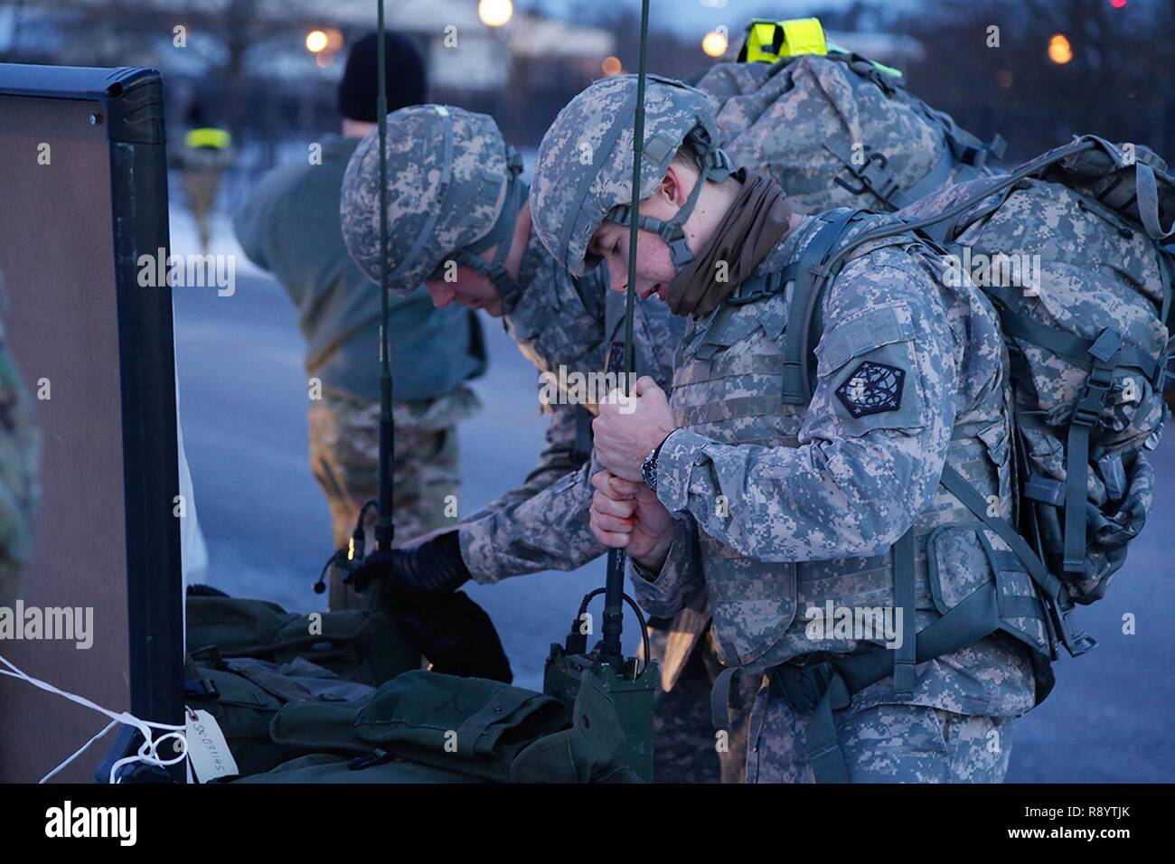 742nd military intelligence battalion hi-res stock photography and ...