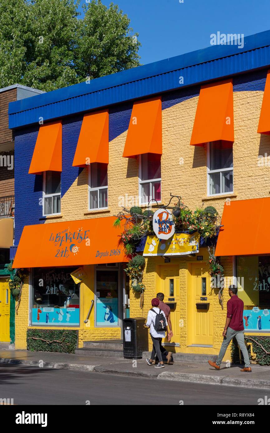 Canada, Quebec, Montreal, Plateau-Mont-Royal, the famous La Banquise ...