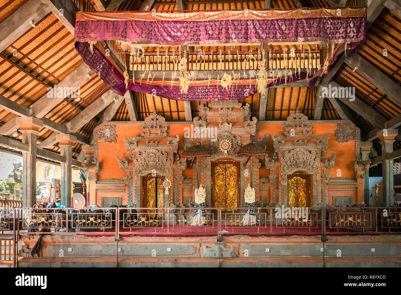 Ubud royal palace bali hi-res stock photography and images - Alamy