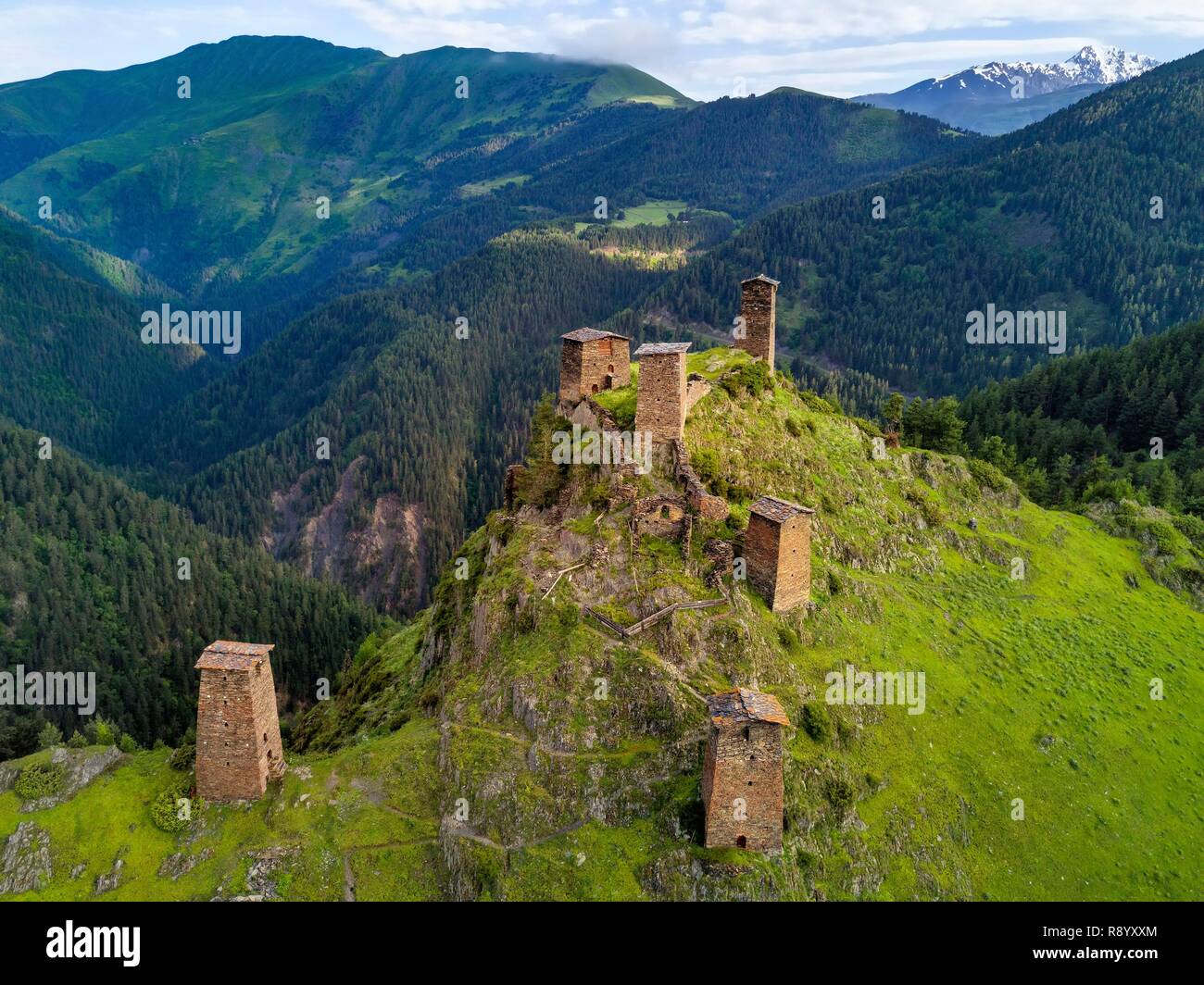 Georgia, Kakheti, Tusheti region, Omalo, the fortress of Keselo in Zemo ...