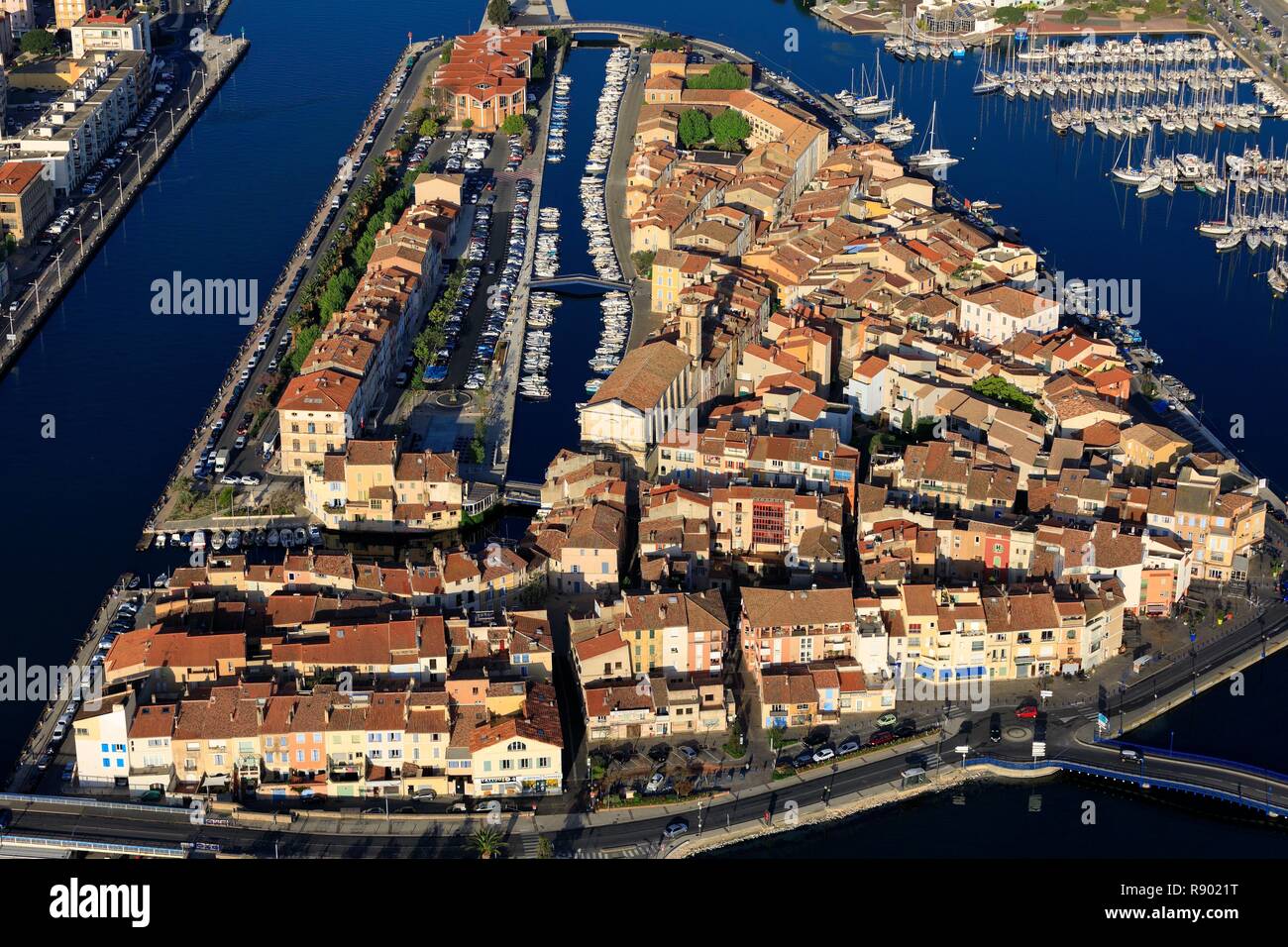 Martigues aerial view hi-res stock photography and images - Alamy
