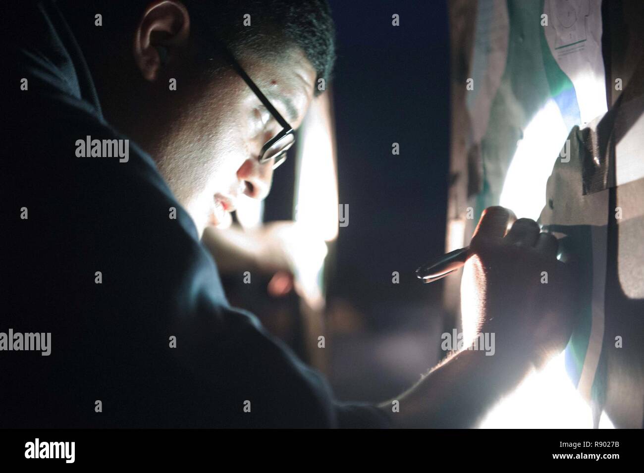 SOUTH CHINA SEA (March 19, 2017) Gunner’s Mate Third Class Joshua Tapia ...