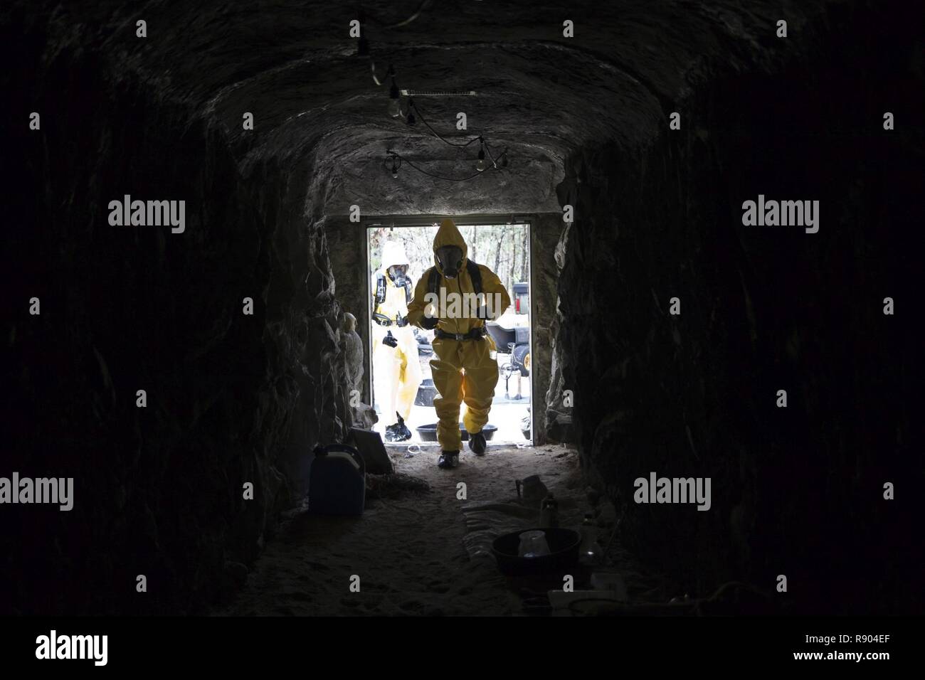 Naval explosive ordnance disposal school hi-res stock photography and ...