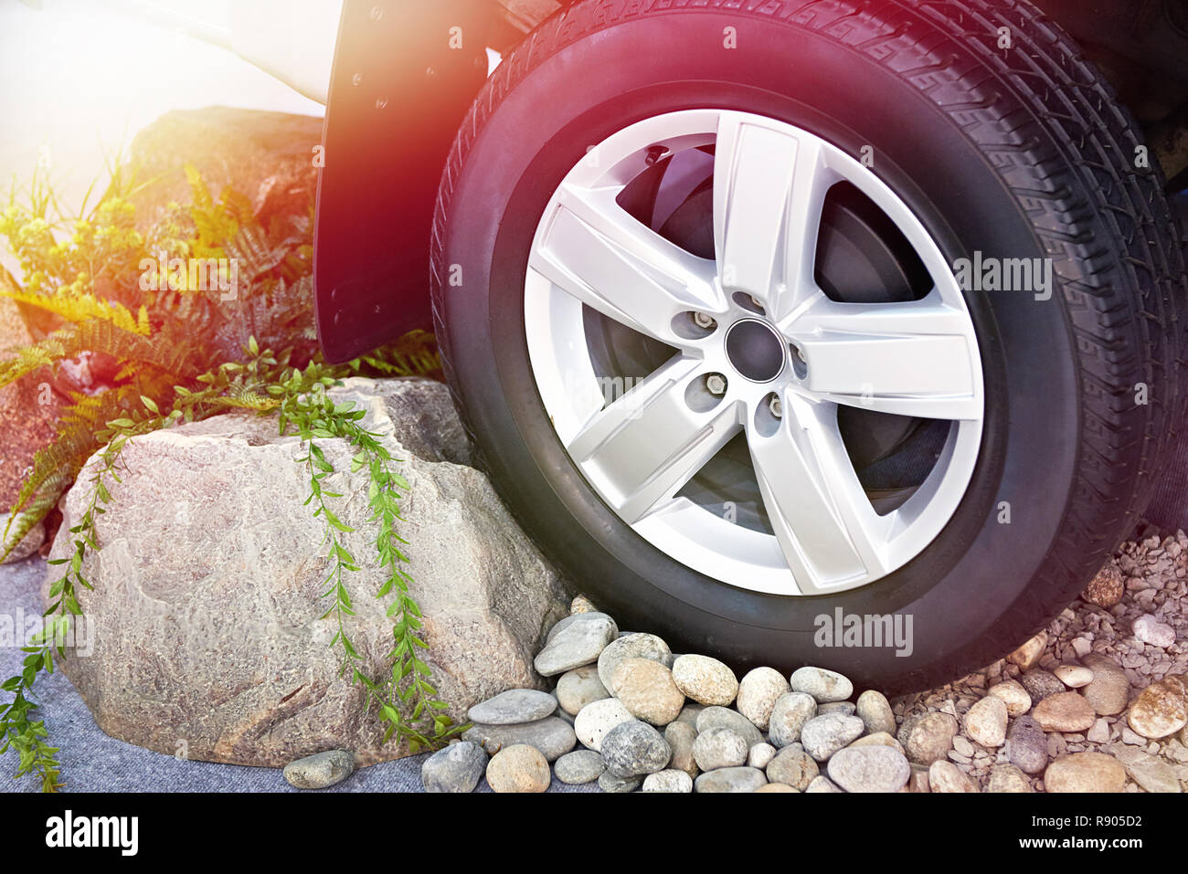 Off road tire mountain hi-res stock photography and images - Alamy
