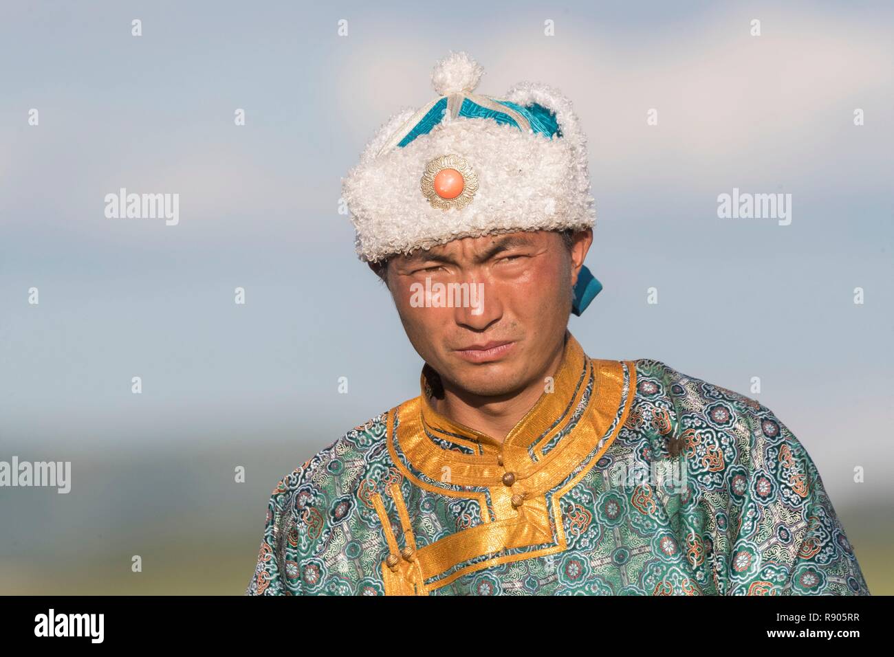 Mongolian man hi-res stock photography and images - Alamy