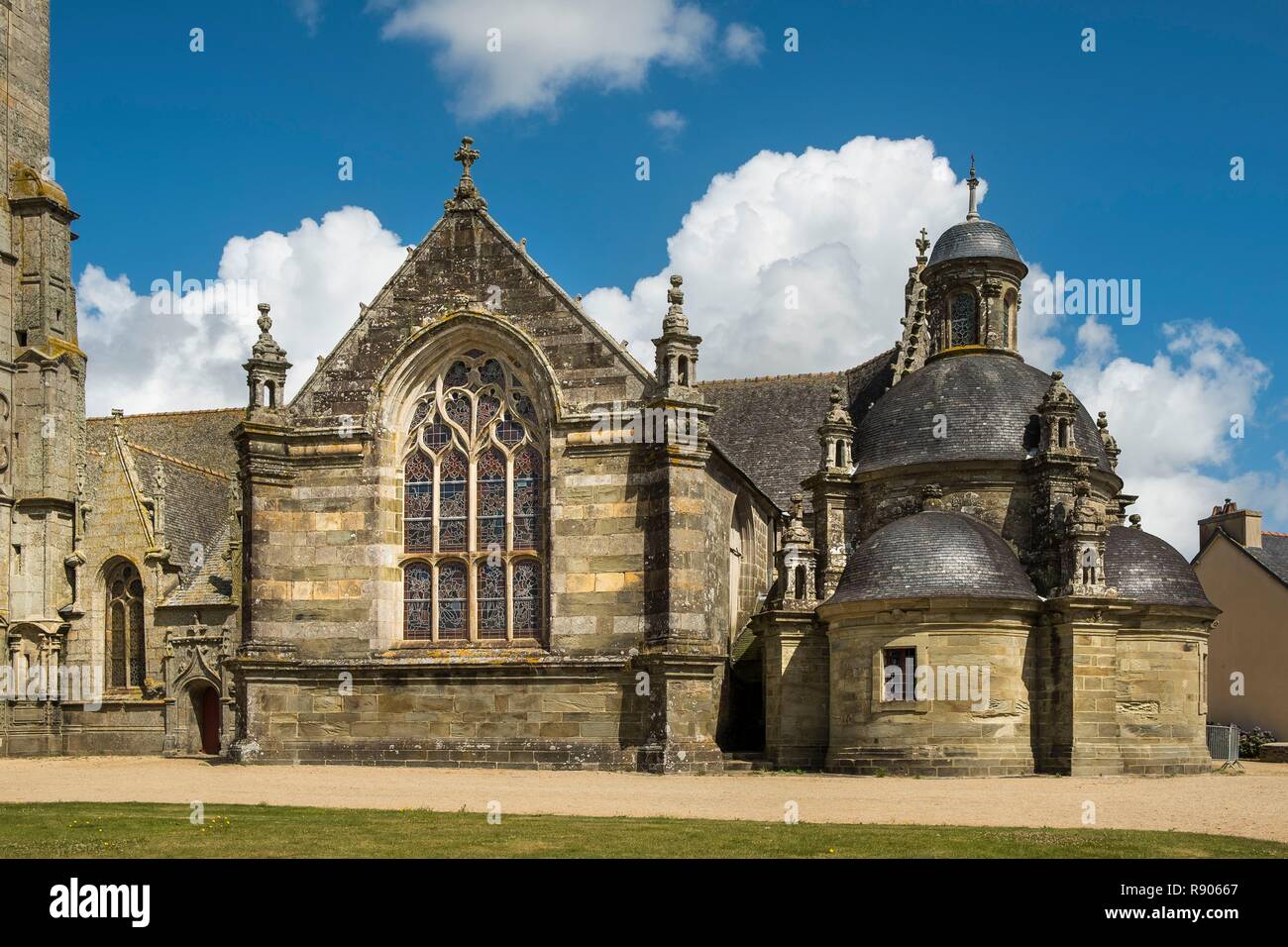 Parish enclosure of pleyben hi-res stock photography and images - Alamy
