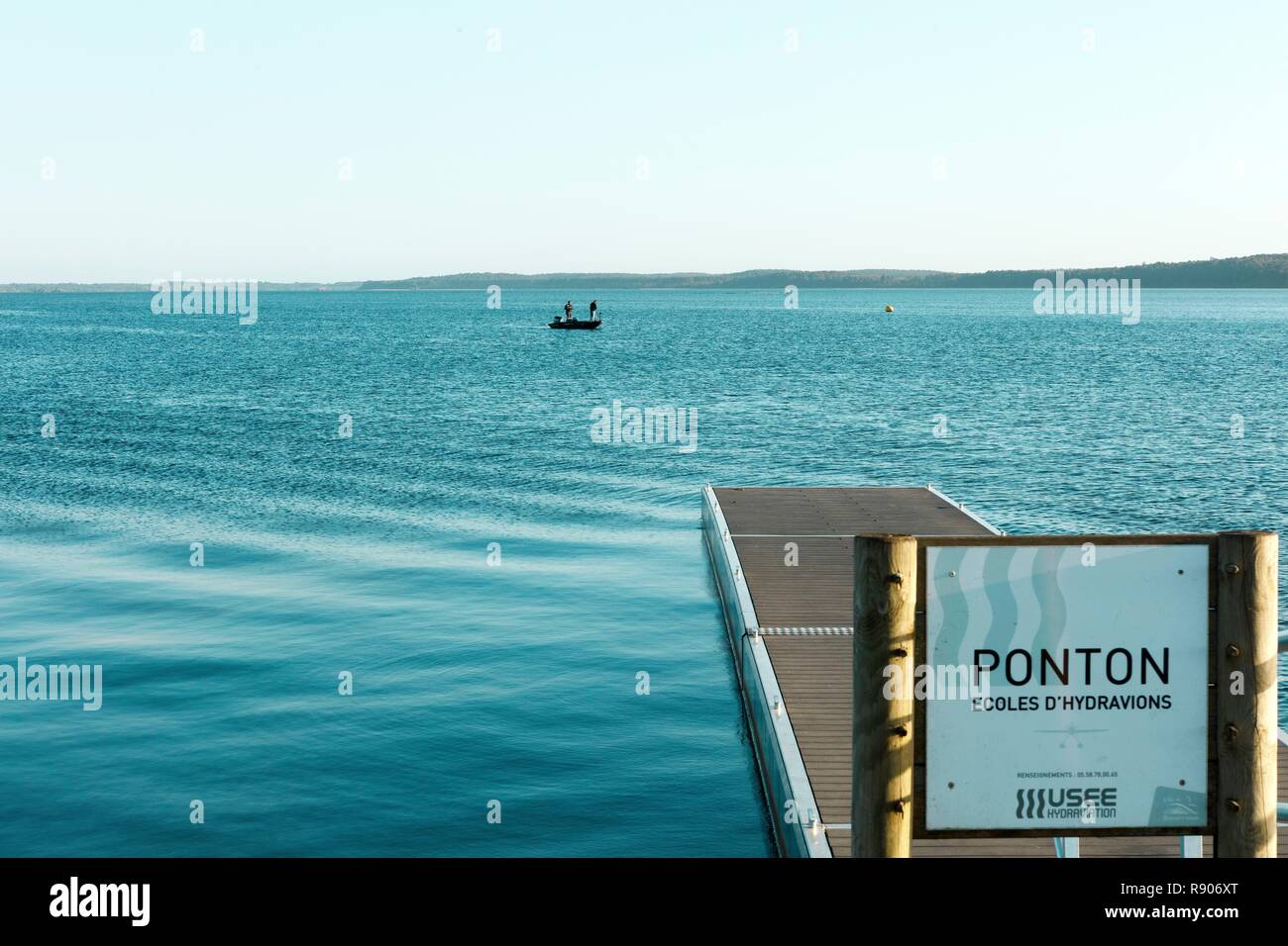 Biscarrosse lake hi-res stock photography and images - Alamy