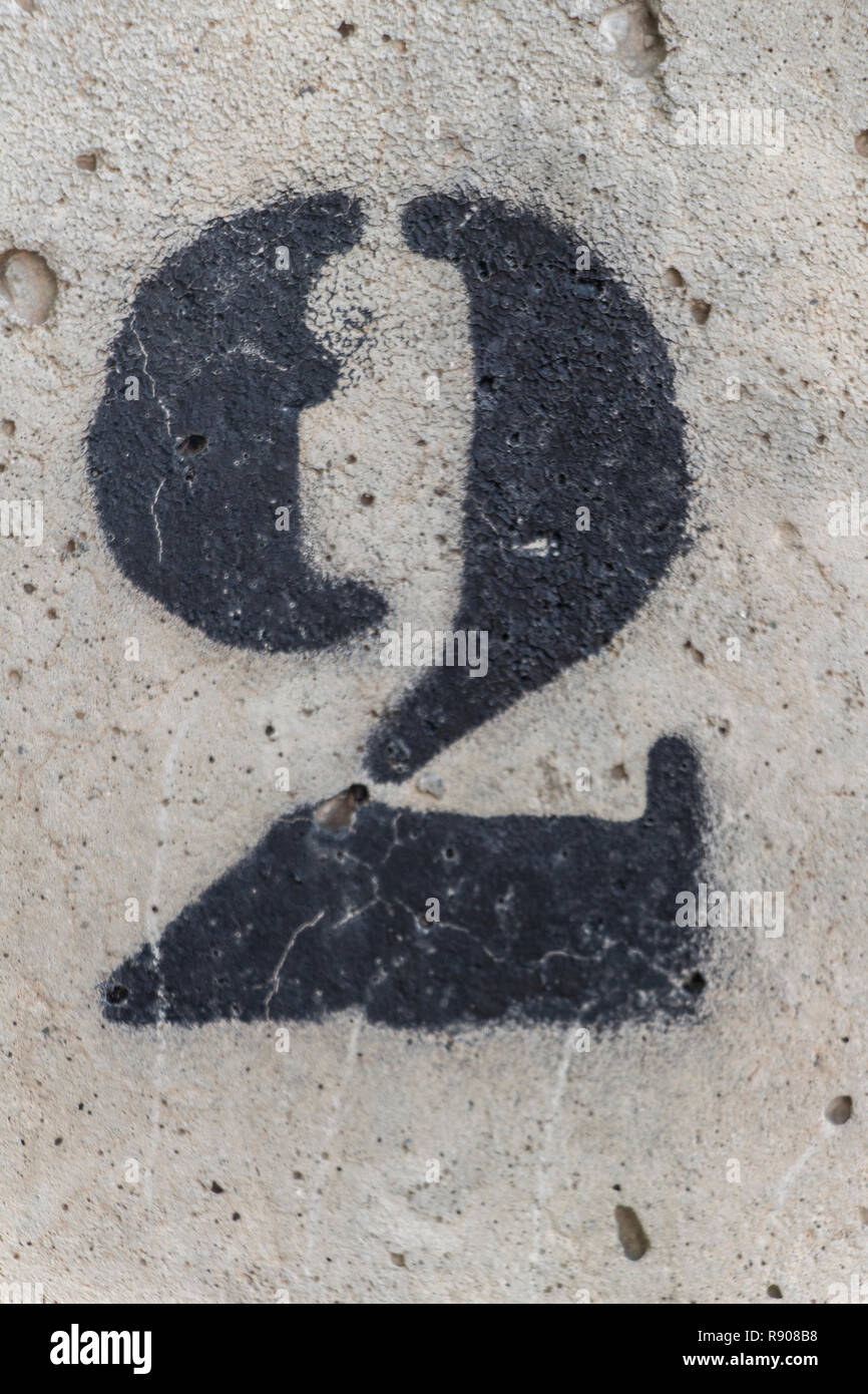 Graffiti number 2 hi-res stock photography and images - Alamy