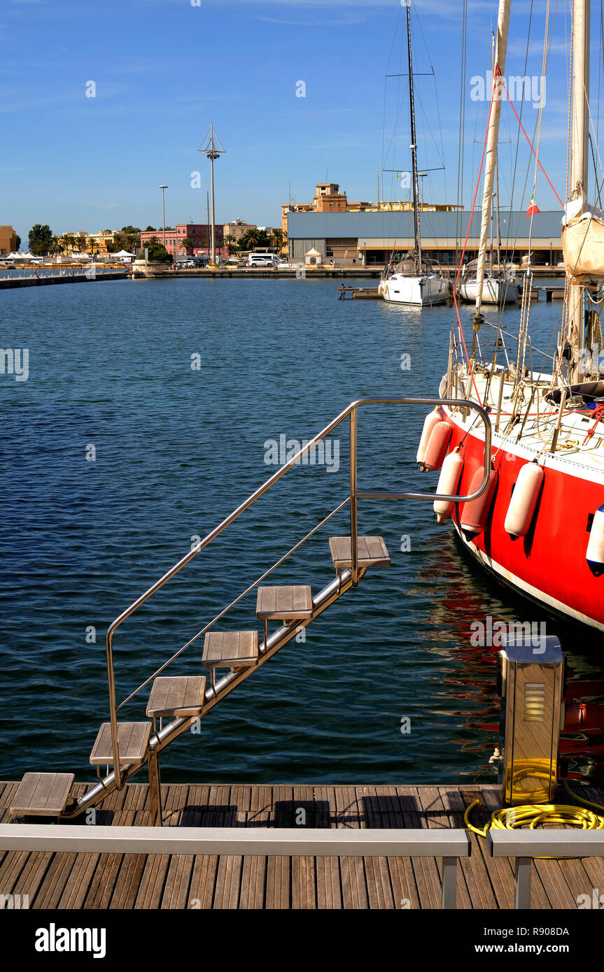 Cagliari cruise port hi-res stock photography and images - Alamy