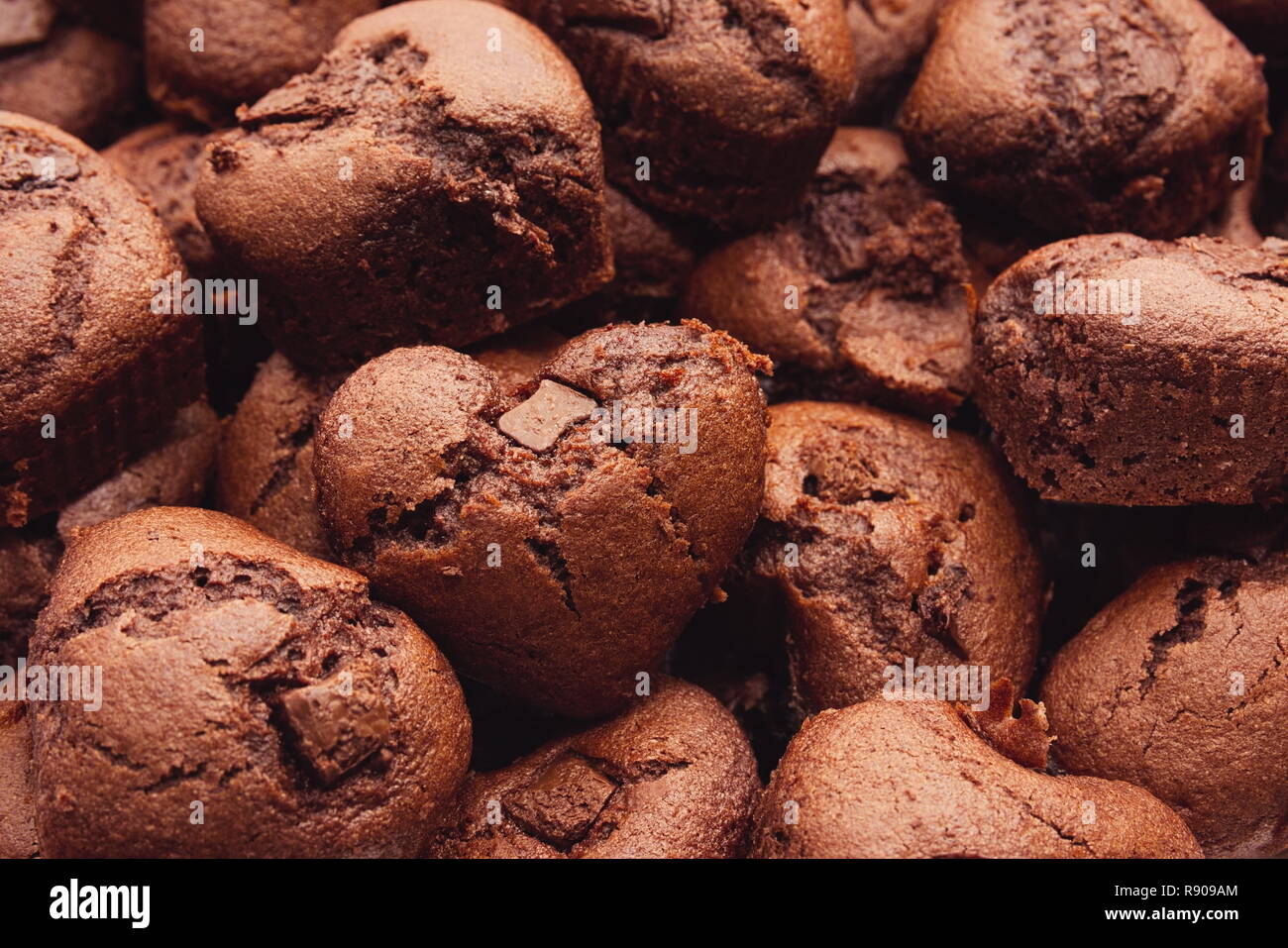 Heart muffins hi-res stock photography and images - Alamy