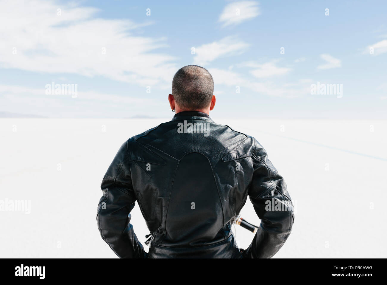 View from behind of motorcyclist at start line on the Salt Flats Stock ...