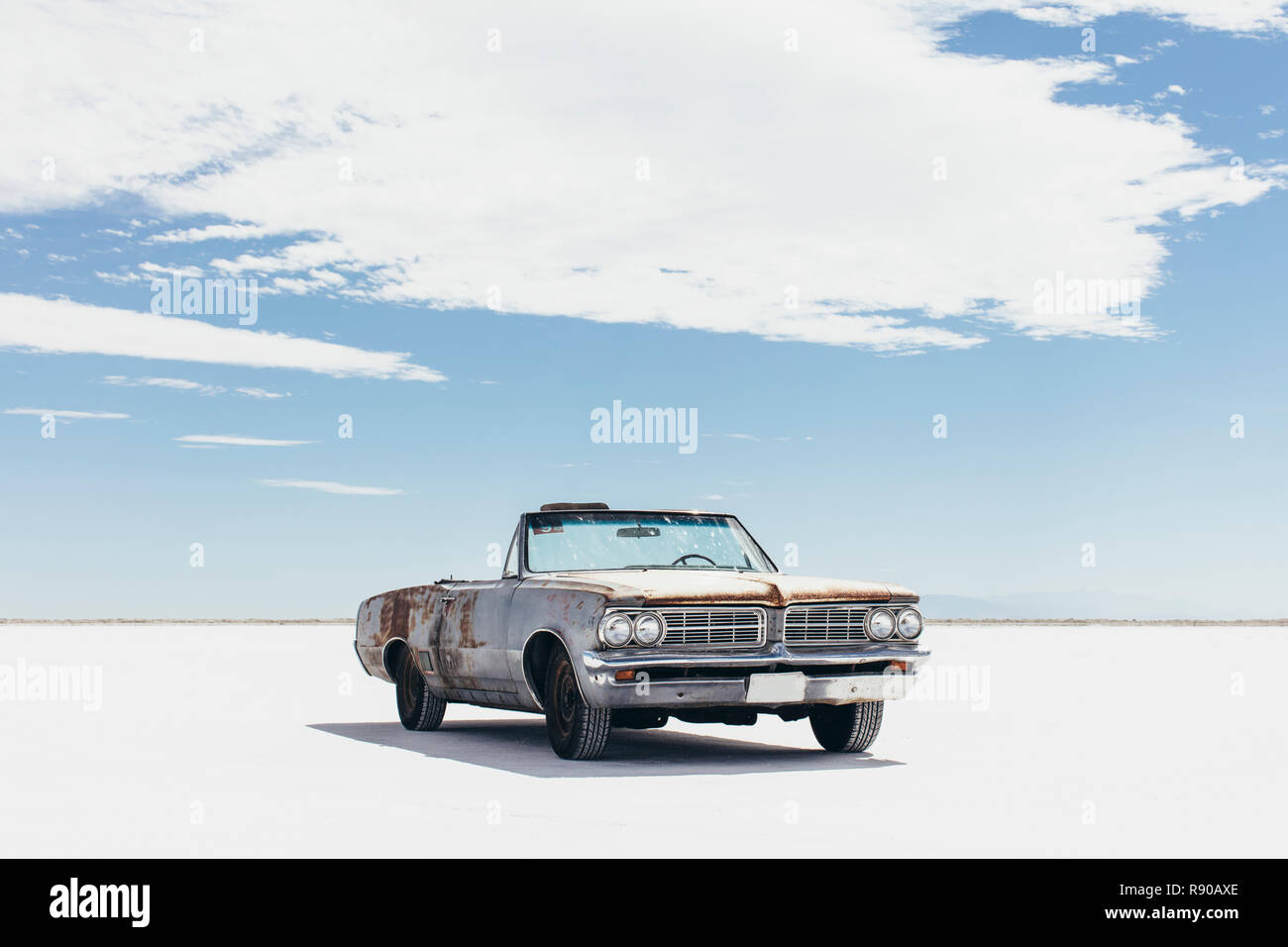 Old rusty pontiac hi-res stock photography and images - Alamy