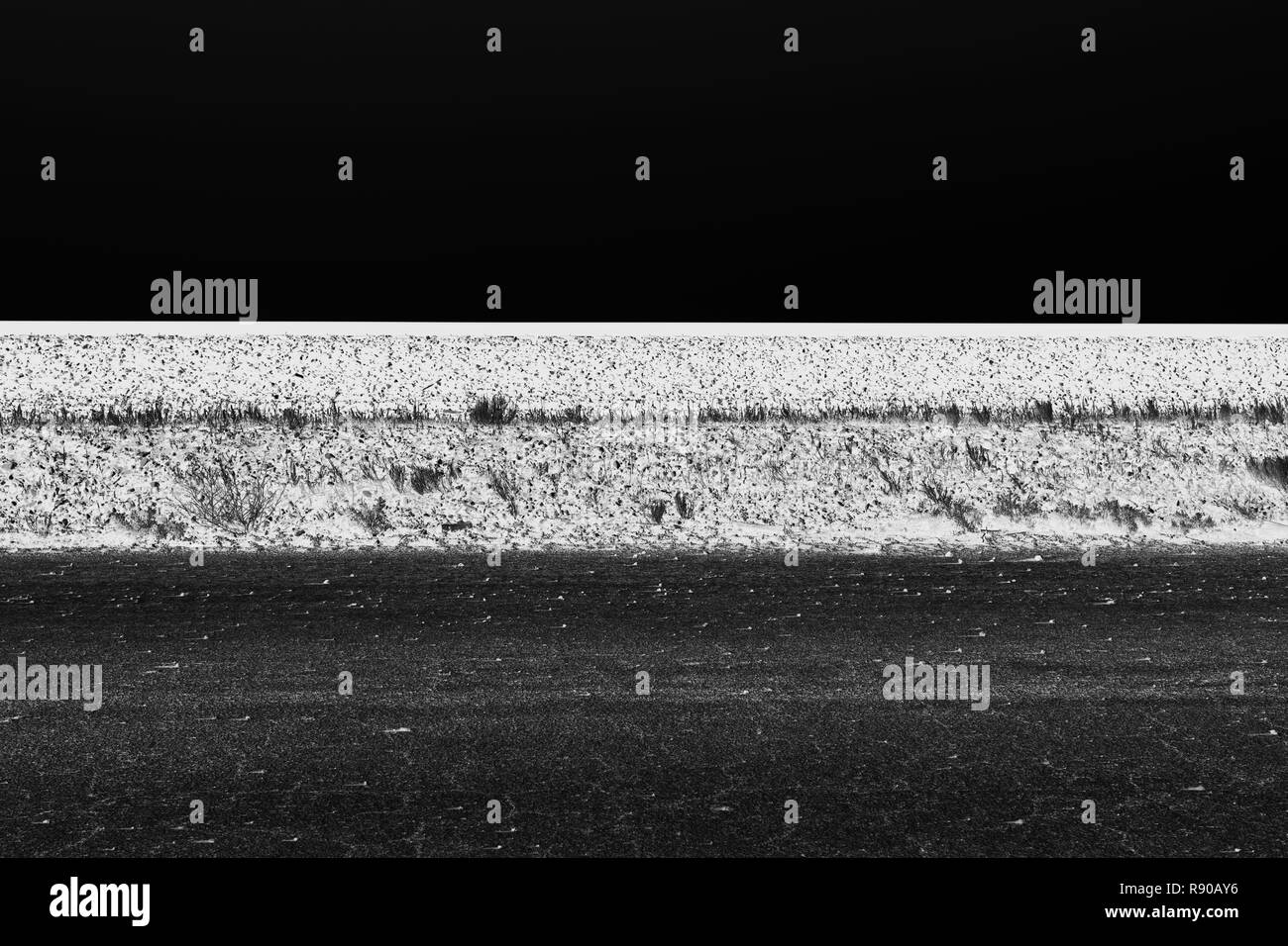 Structure railroad tracks Black and White Stock Photos & Images - Alamy