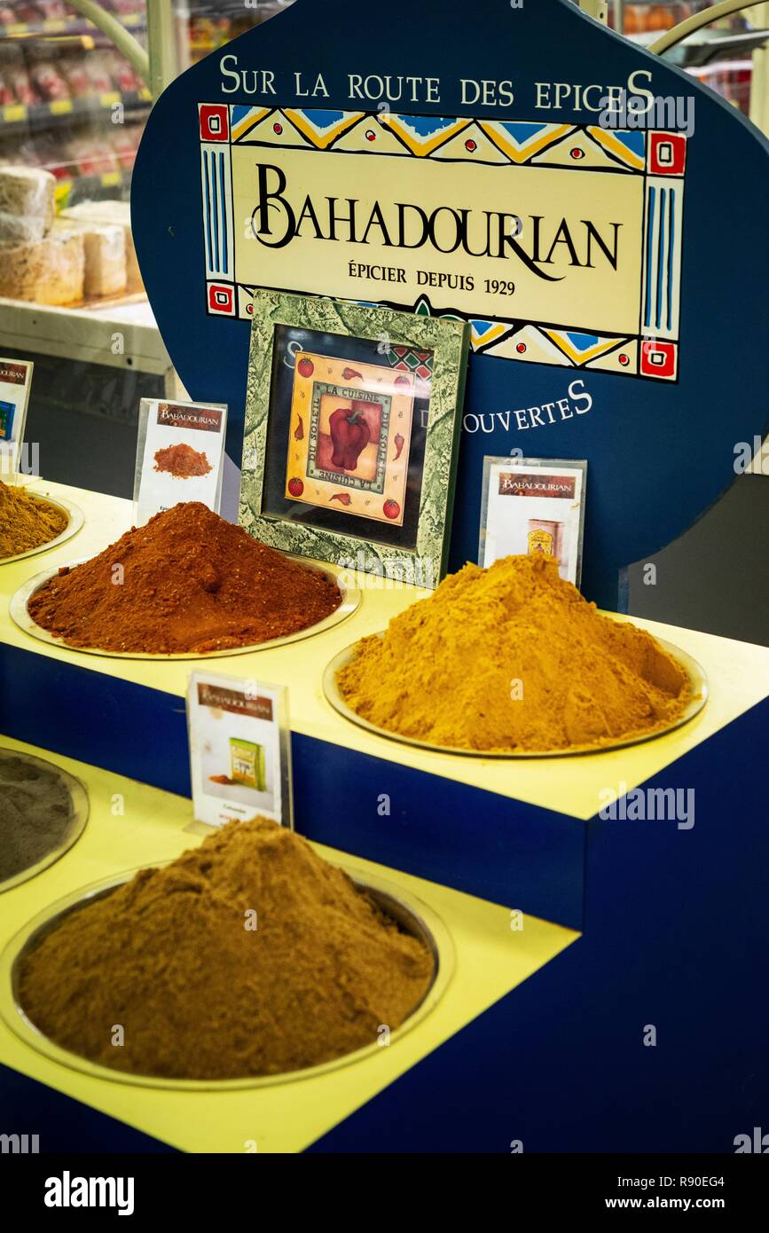 Armenian grocery store hi-res stock photography and images - Alamy