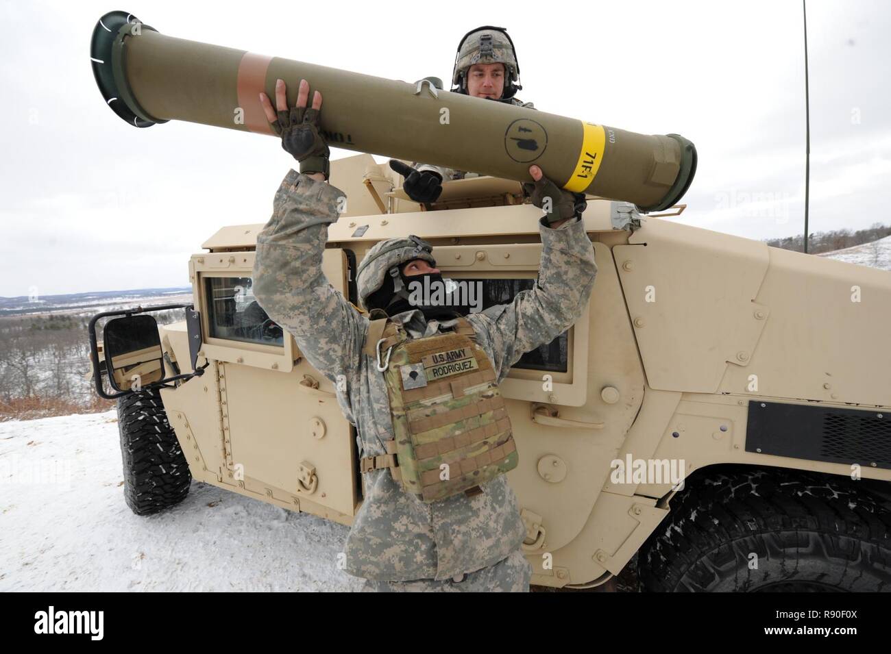 U.S. Army soldiers with the 2nd Squadron, 106th Cavalry Regiment (2-106 ...