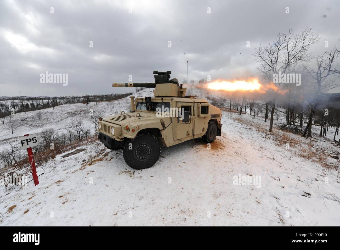 U.S. Army soldiers with the 2nd Squadron, 106th Cavalry Regiment (2-106 ...