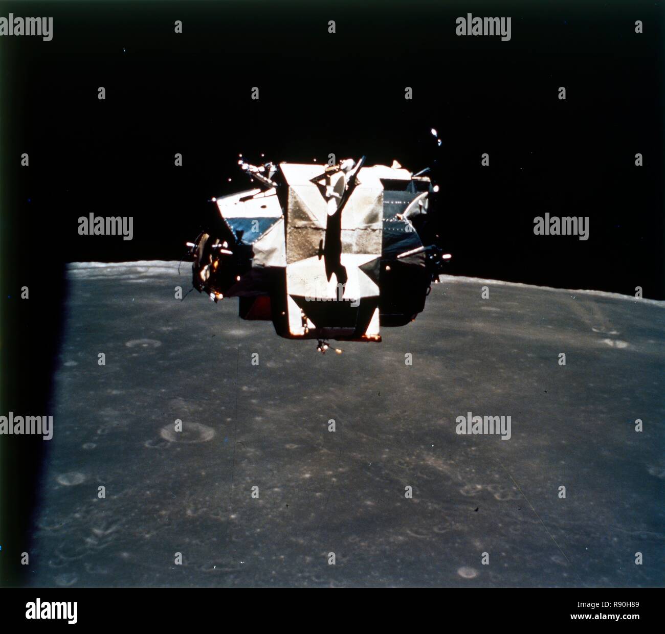 Thomas kenneth mattingly ii hi-res stock photography and images - Alamy