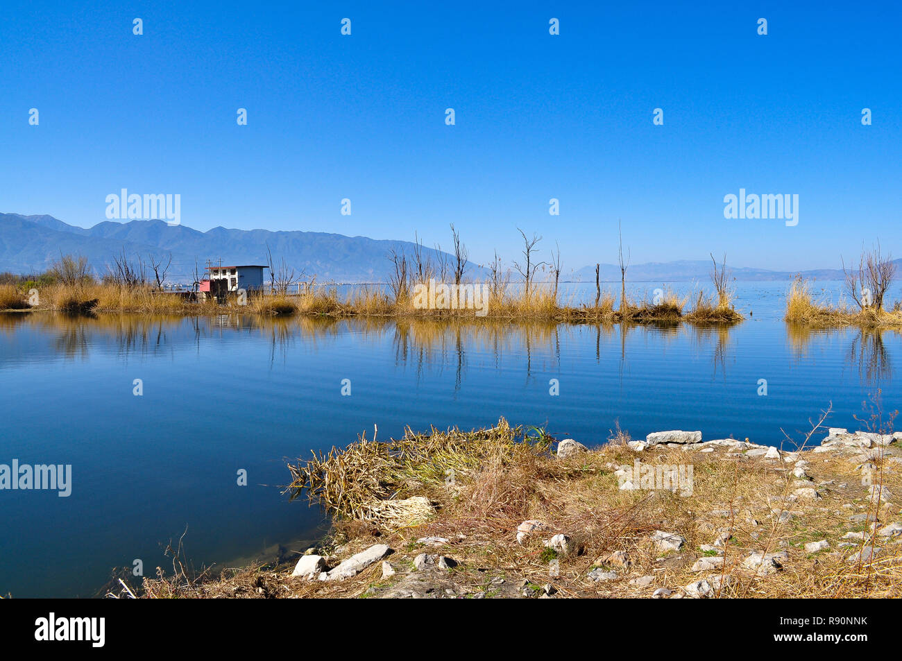 Erhai lake hi-res stock photography and images - Alamy