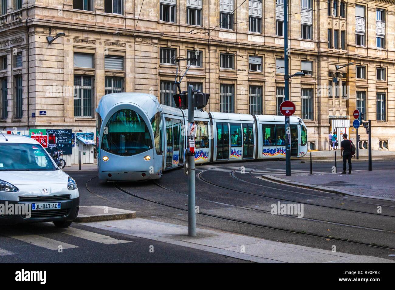 Lyon tramway hi-res stock photography and images - Alamy