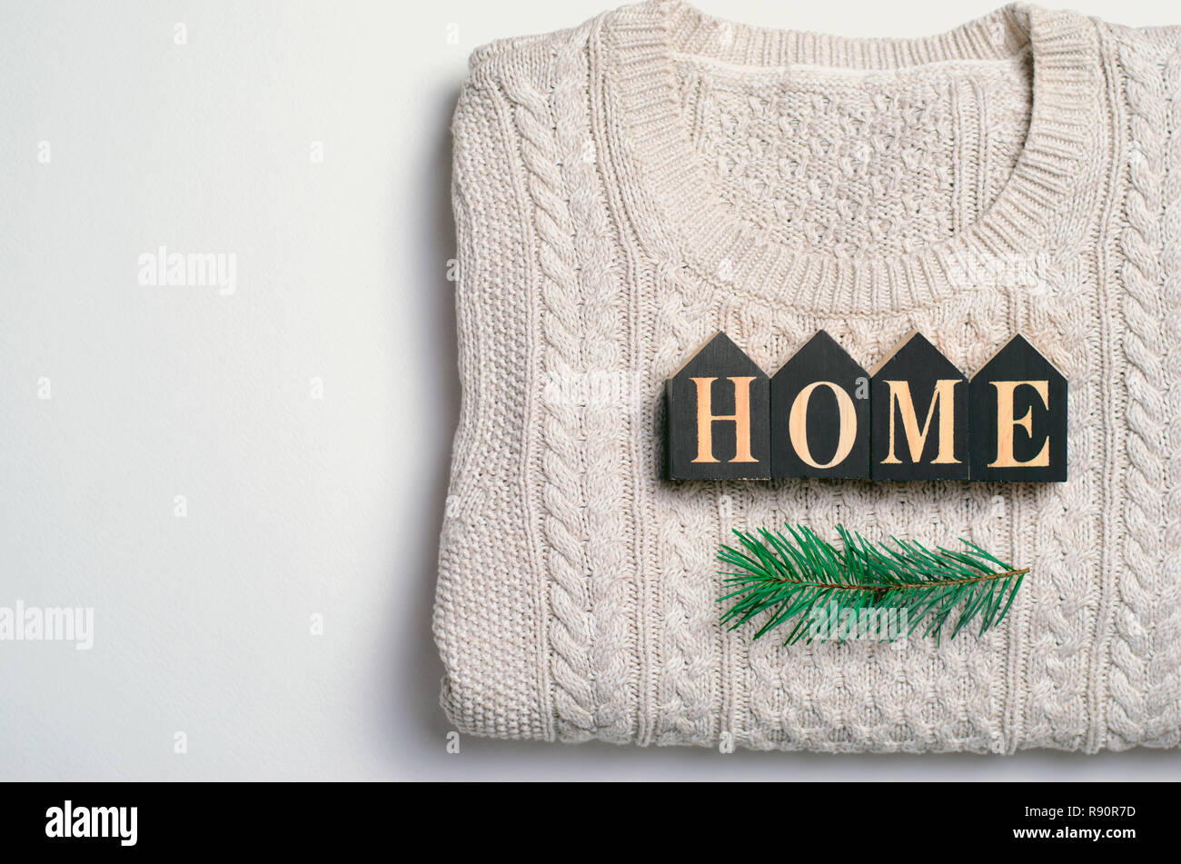 Knitted alphabet hi-res stock photography and images - Alamy