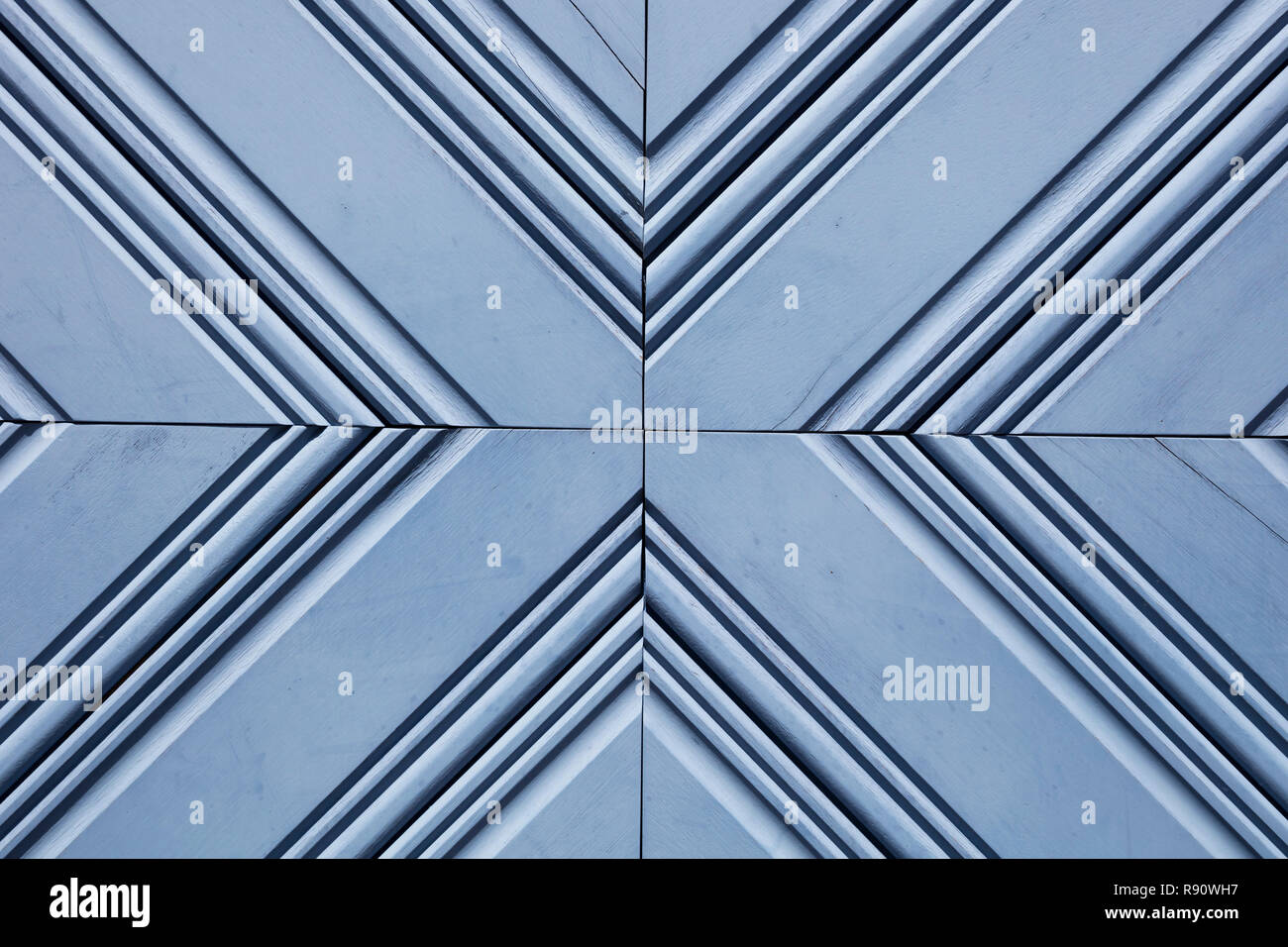 Blue paneling hi-res stock photography and images - Alamy